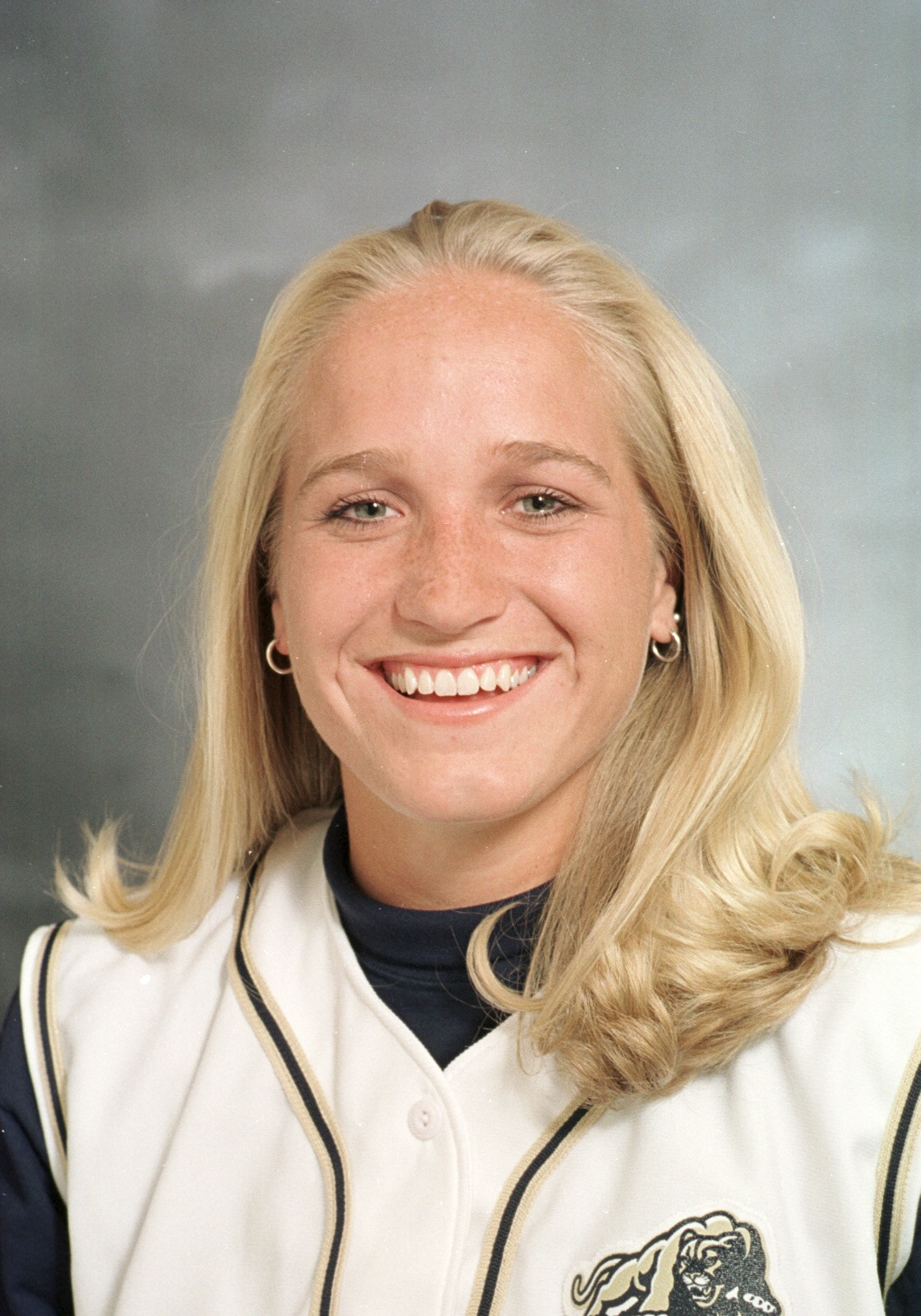 Mindy Hanson - Softball 2000 - BYU Athletics - Official Athletics ...