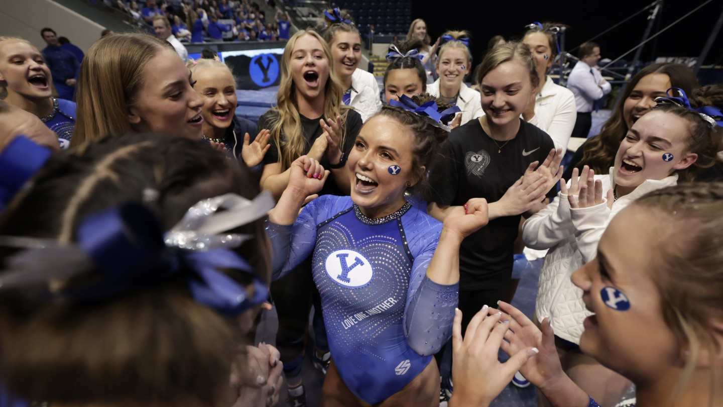 Guard Young - BYU Athletics - Official Athletics Website - BYU Cougars