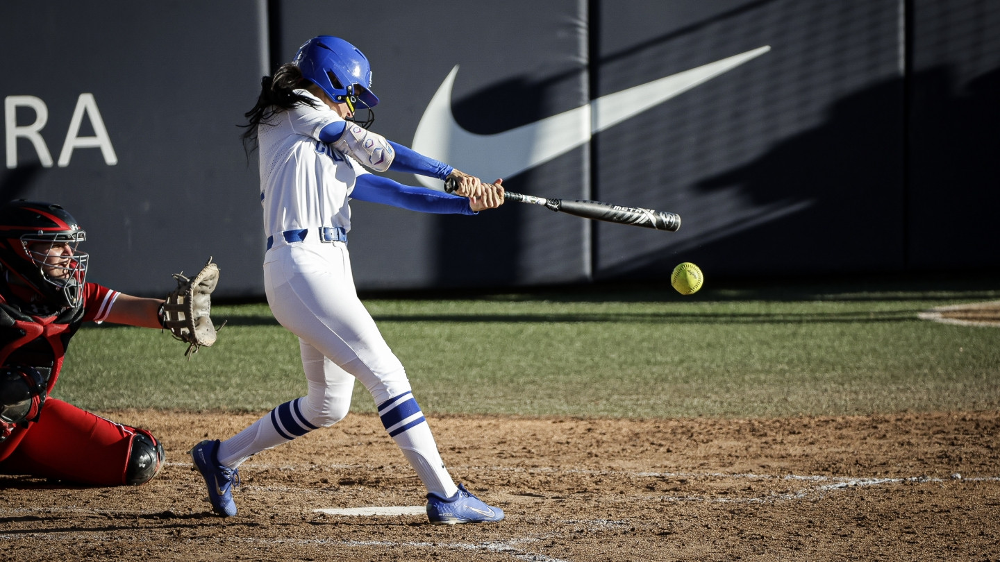 Softball - BYU Athletics - Official Athletics Website - BYU Cougars