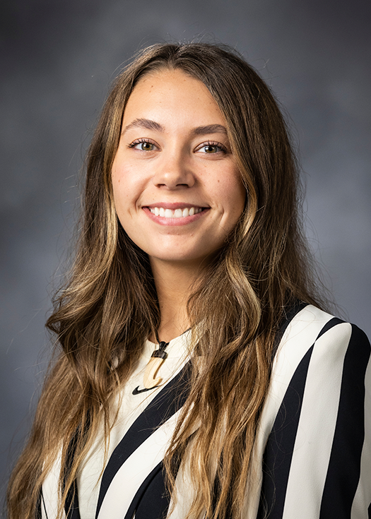 Kiana Schlenker - BYU Athletics - Official Athletics Website - BYU Cougars