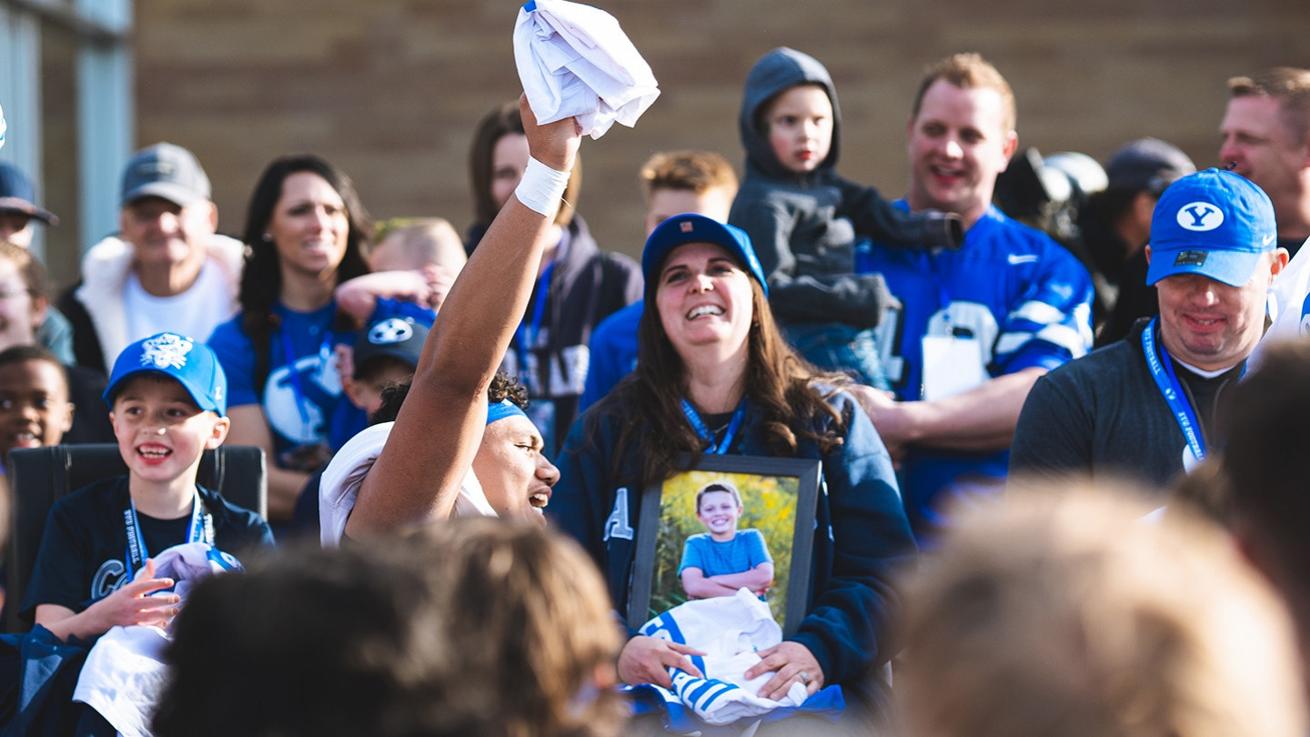 BYU football pays tribute to Logan Gagnier as a True Blue Hero - BYU ...