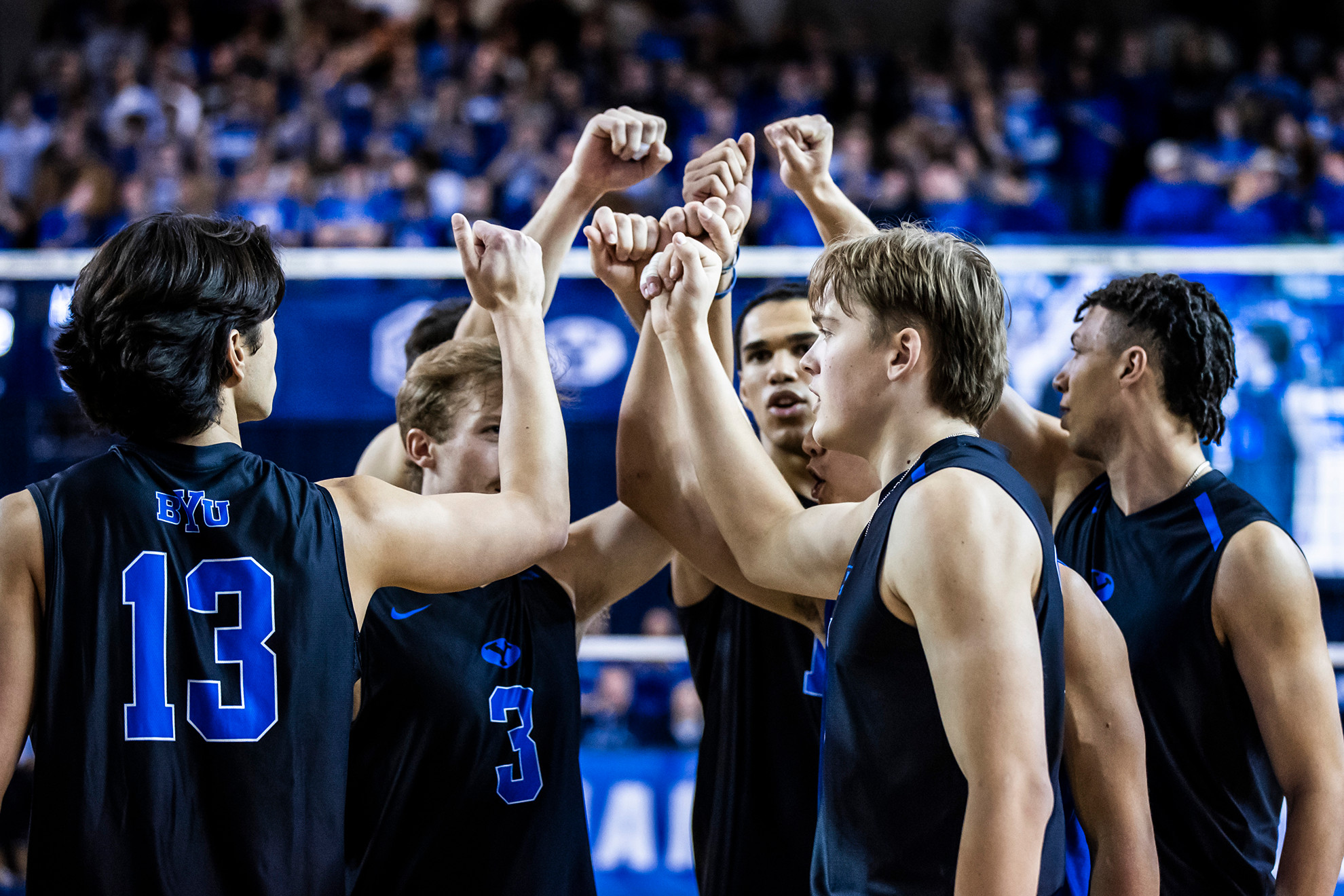 No. 8 Cougars fall to No. 4 UCLA 3-2 in front of record crowd at Smith ...