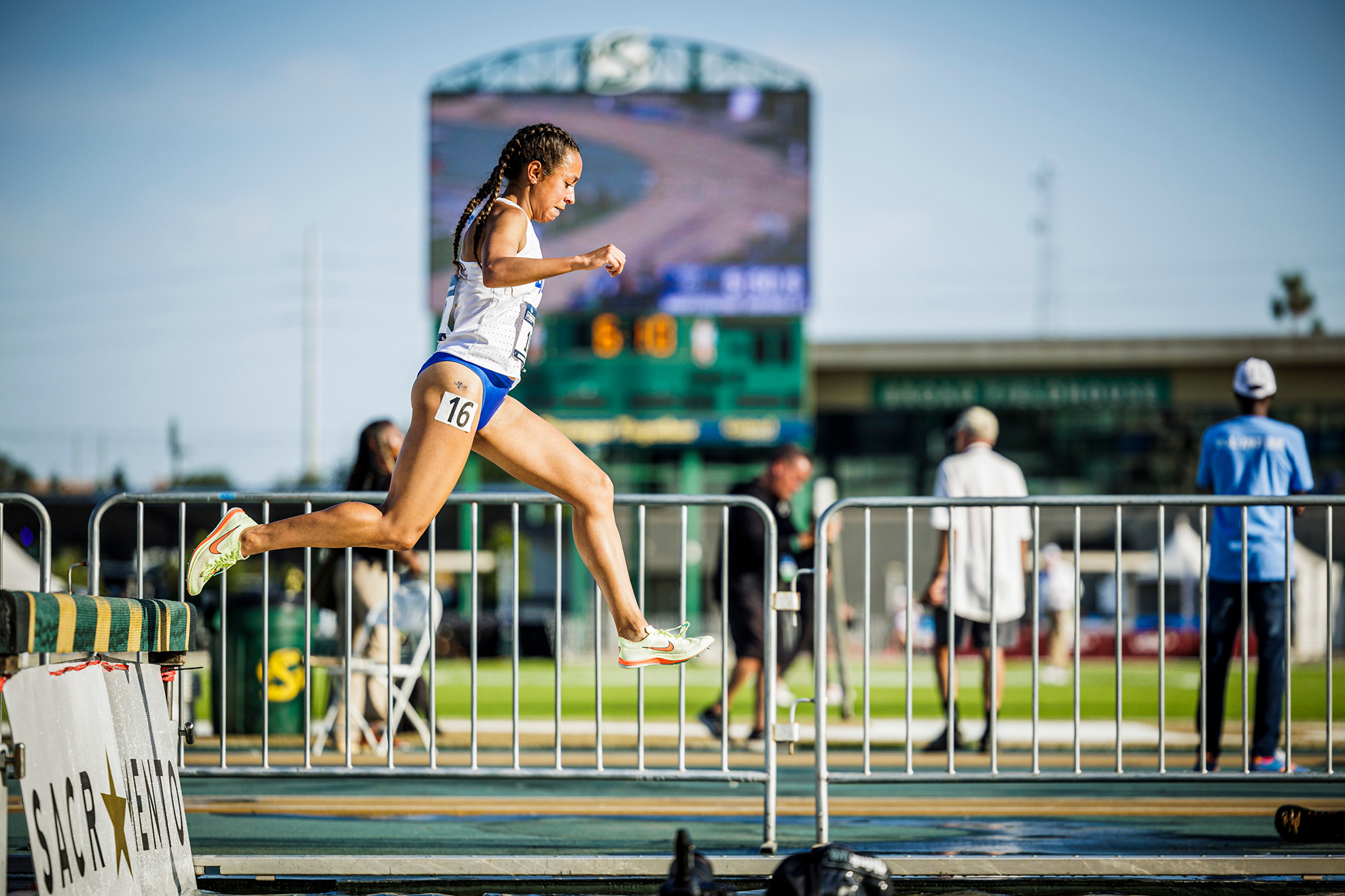 Destiny Everett - Women's Track & Field 2024 - BYU Athletics - Official ...