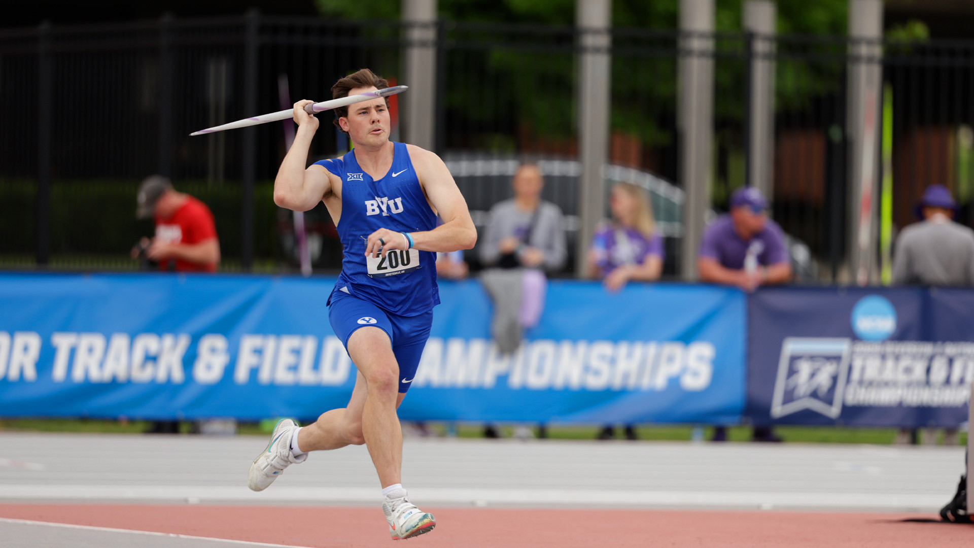 Bates and Bryant Punch Tickets To Nationals While Hunt Breaks 45-year ...