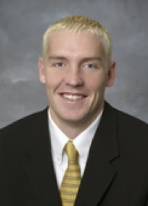 Travis Hansen - Men's Basketball 2001-2002 - BYU Athletics - Official ...