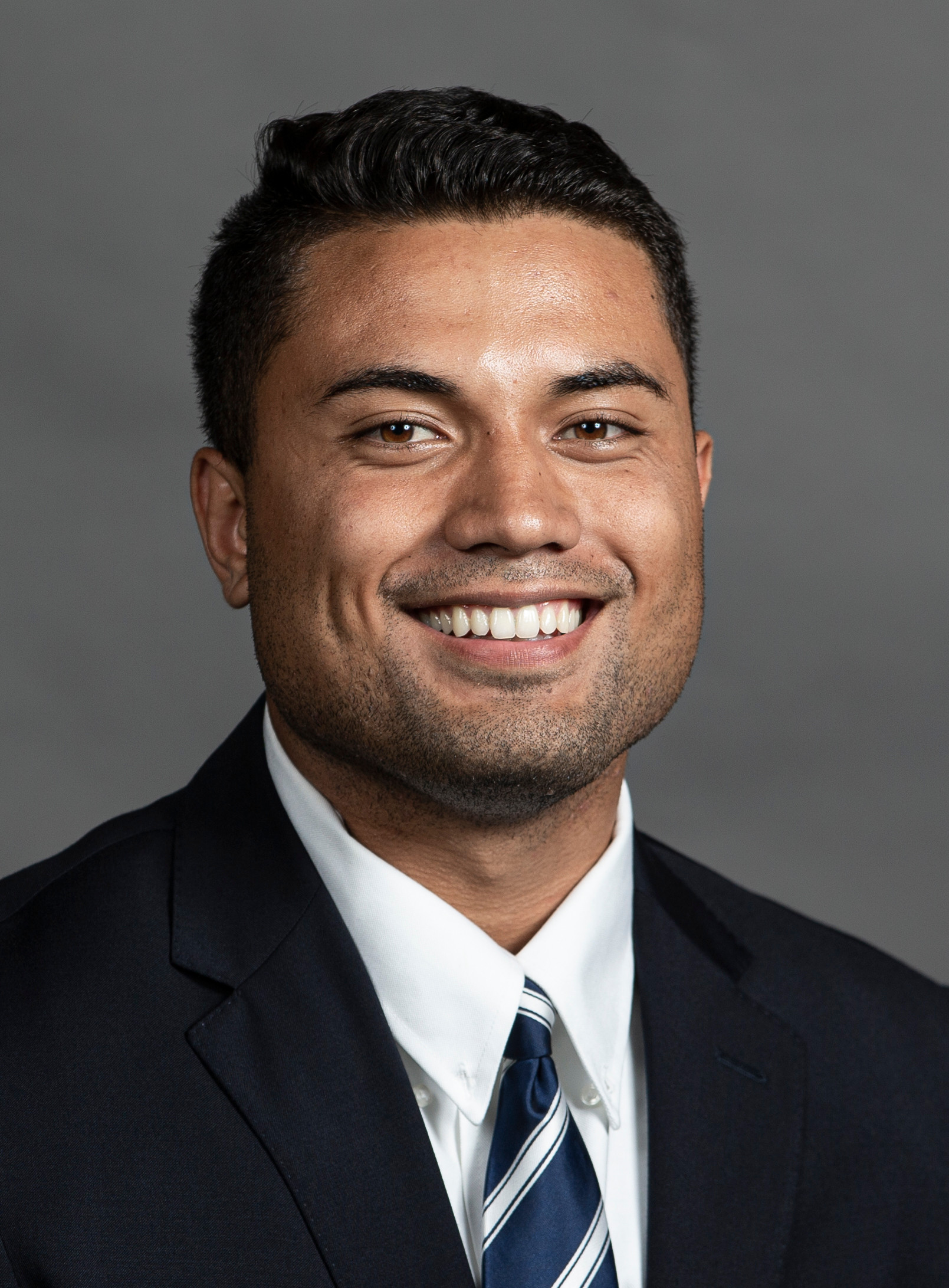 Pepe Tanuvasa - Football 2022 - BYU Athletics - Official Athletics ...