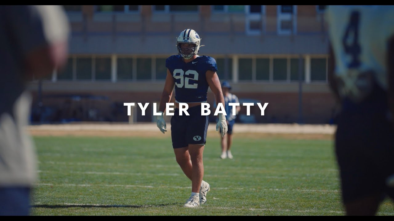 TYLER BATTY NAMED TO THE AFCA GOOD WORKS TEAM FOR 2023 | BYU FOOTBALL ...