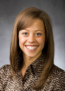 Liz Henderson - BYU Athletics - Official Athletics Website - BYU Cougars