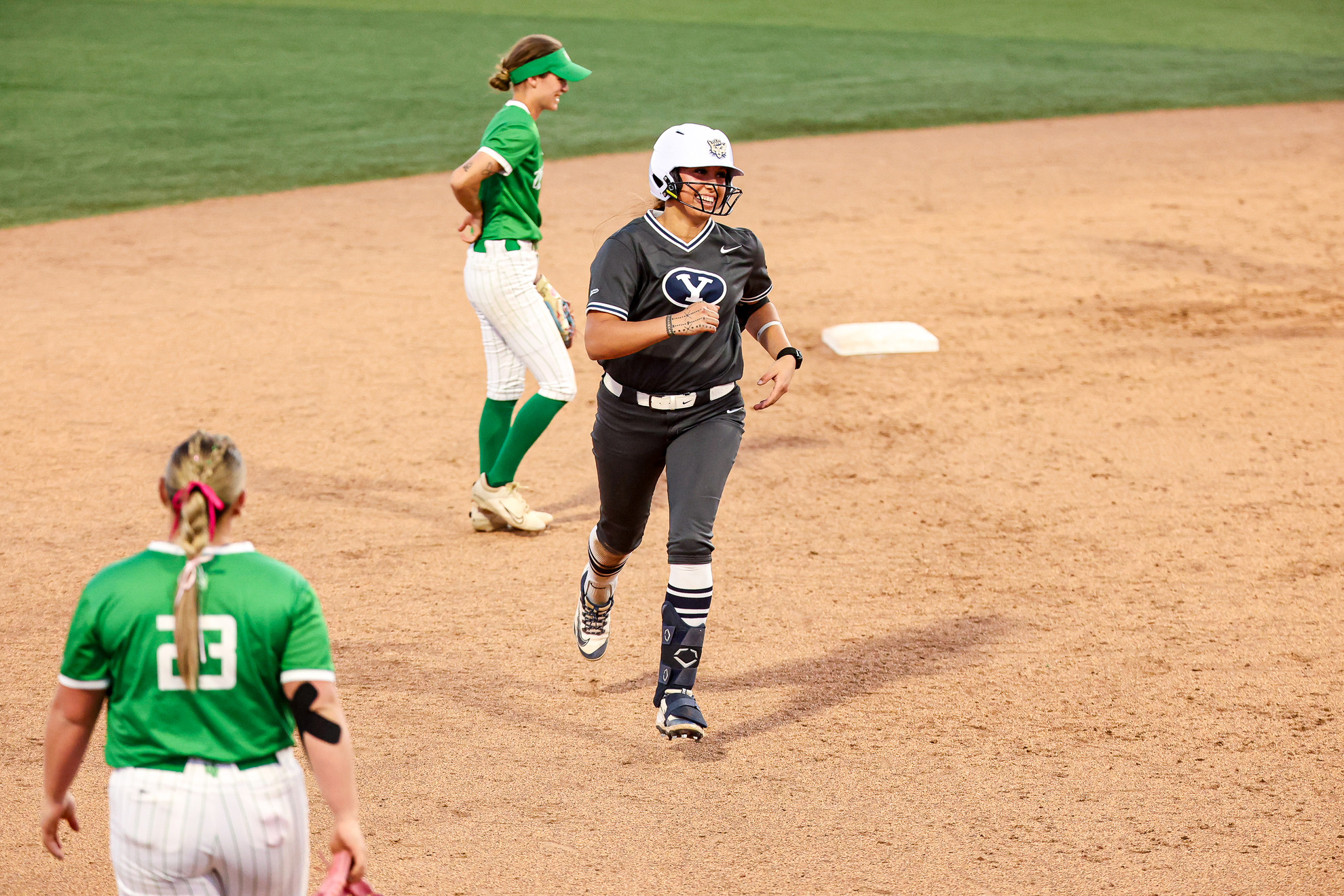 Brittingham hits grand slam as Cougars shut out Wolverines, 14-0 - BYU ...