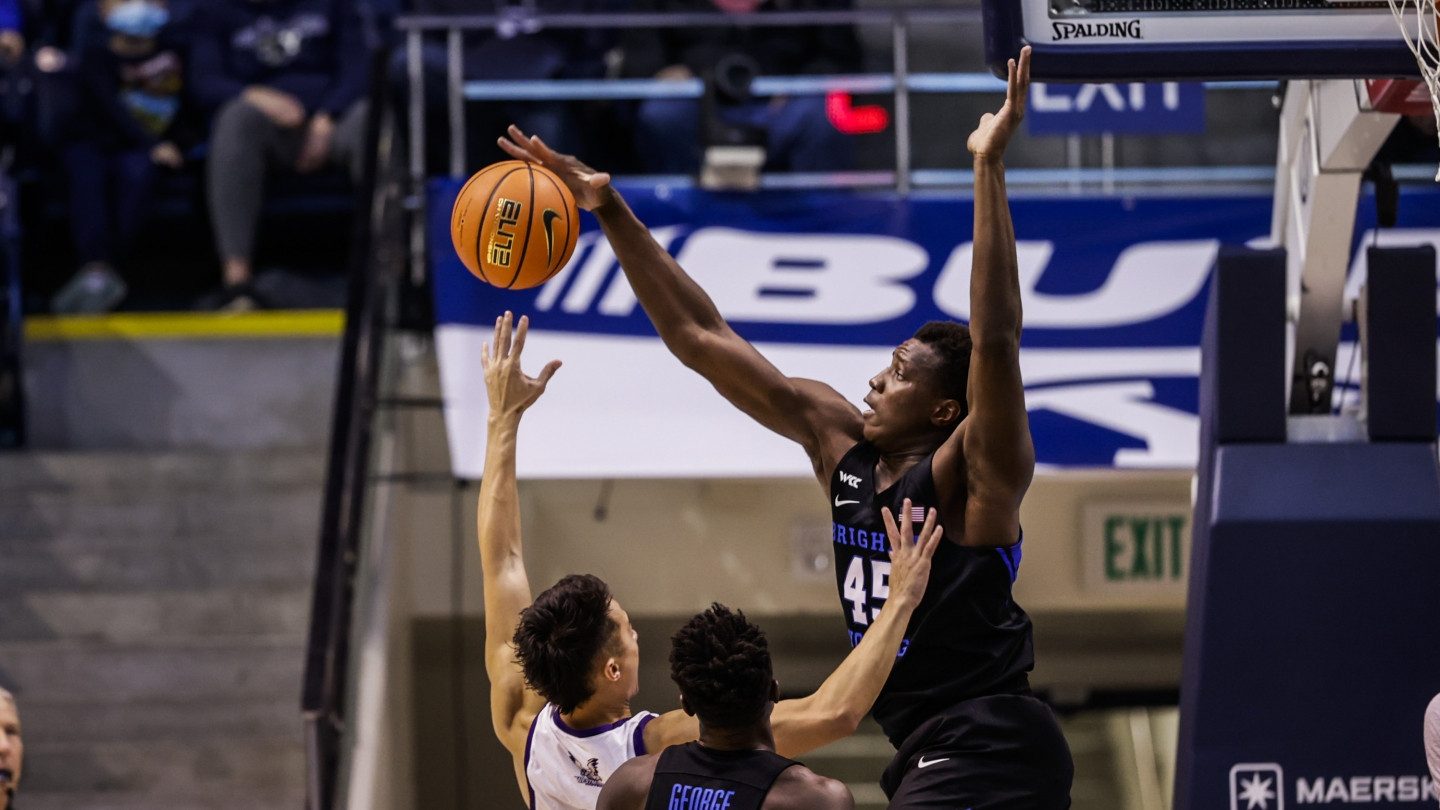 Men's Basketball - BYU Athletics - Official Athletics Website - BYU Cougars