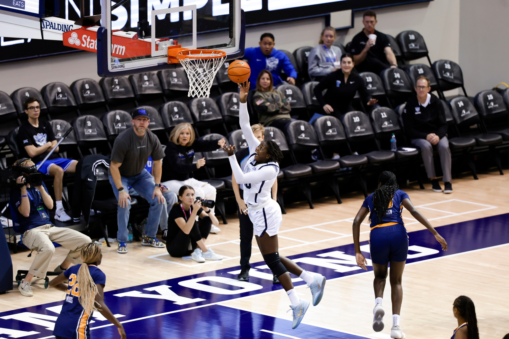 BYU drops UTEP 81-46 to finish non-conference play 11-1 - BYU Athletics ...