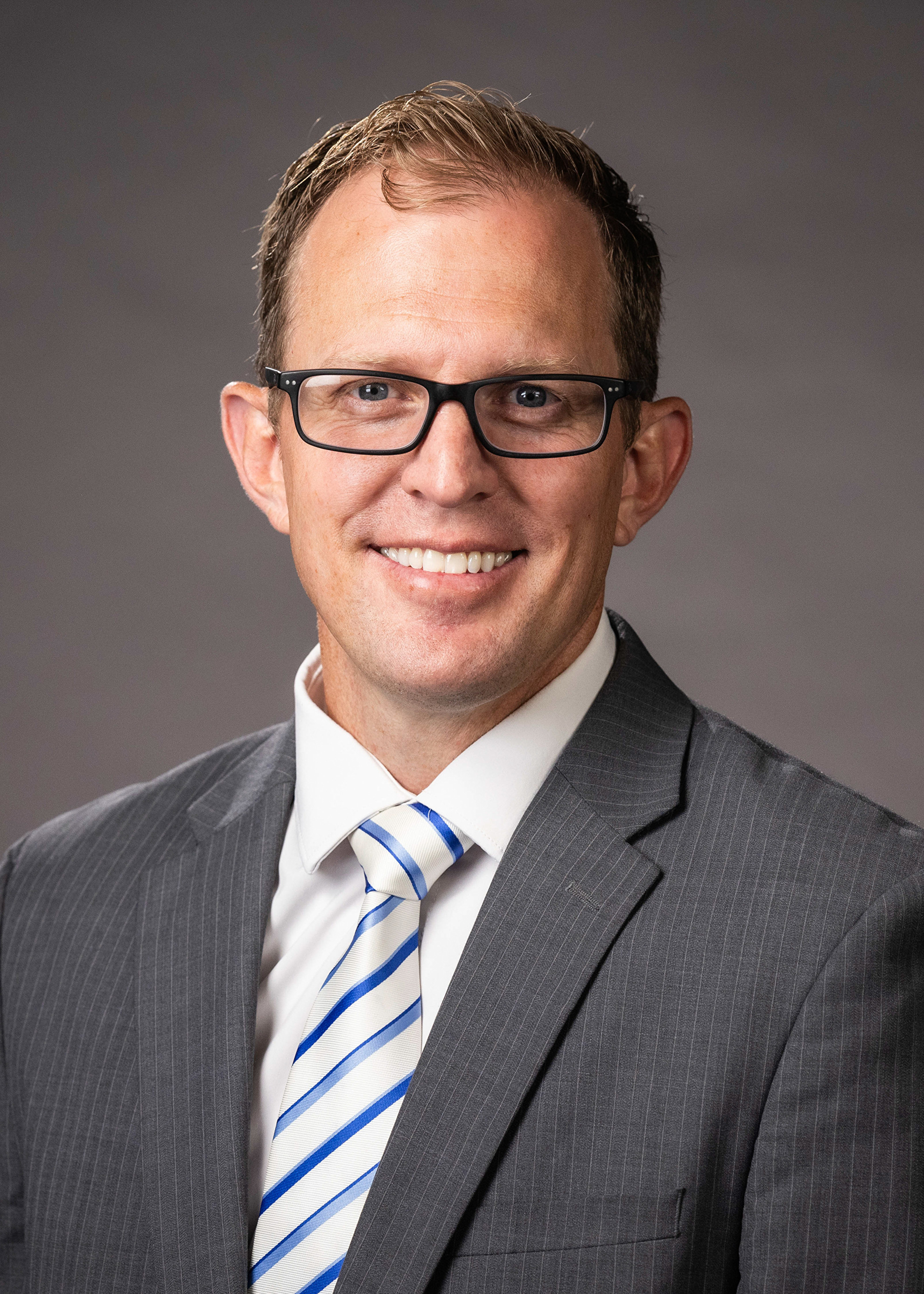 Bobby Low - BYU Athletics - Official Athletics Website - BYU Cougars